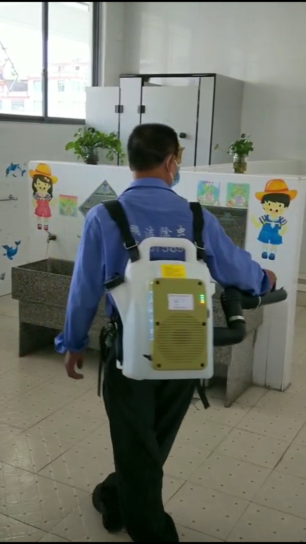 隆瑞 606背负式超低容量喷雾器 气溶胶雾化机 锂电池喷雾机 - 谷瀑(GOEPE.COM)